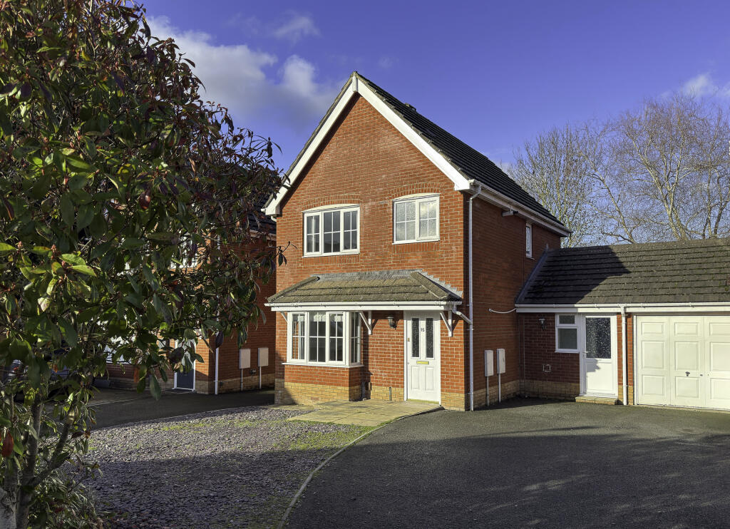 3 bedroom link detached house for sale in Wenlock Close, Belmont ...
