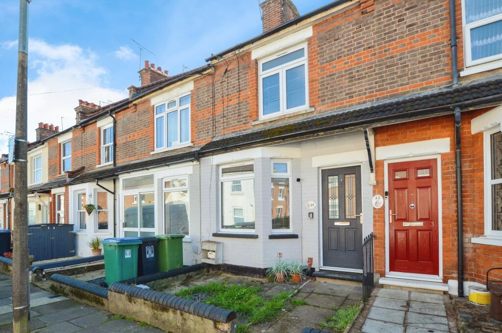 2 bedroom terraced house for sale in Stanmore Road, Watford, WD24