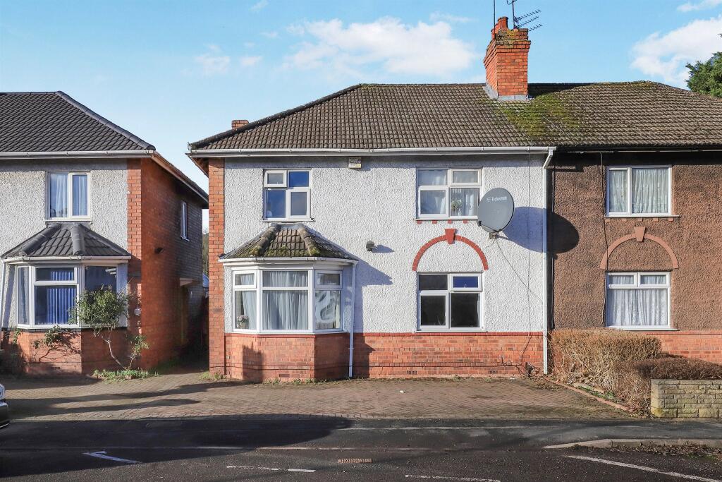 3 bedroom semi-detached house for sale in Crowther Road, Newbridge ...