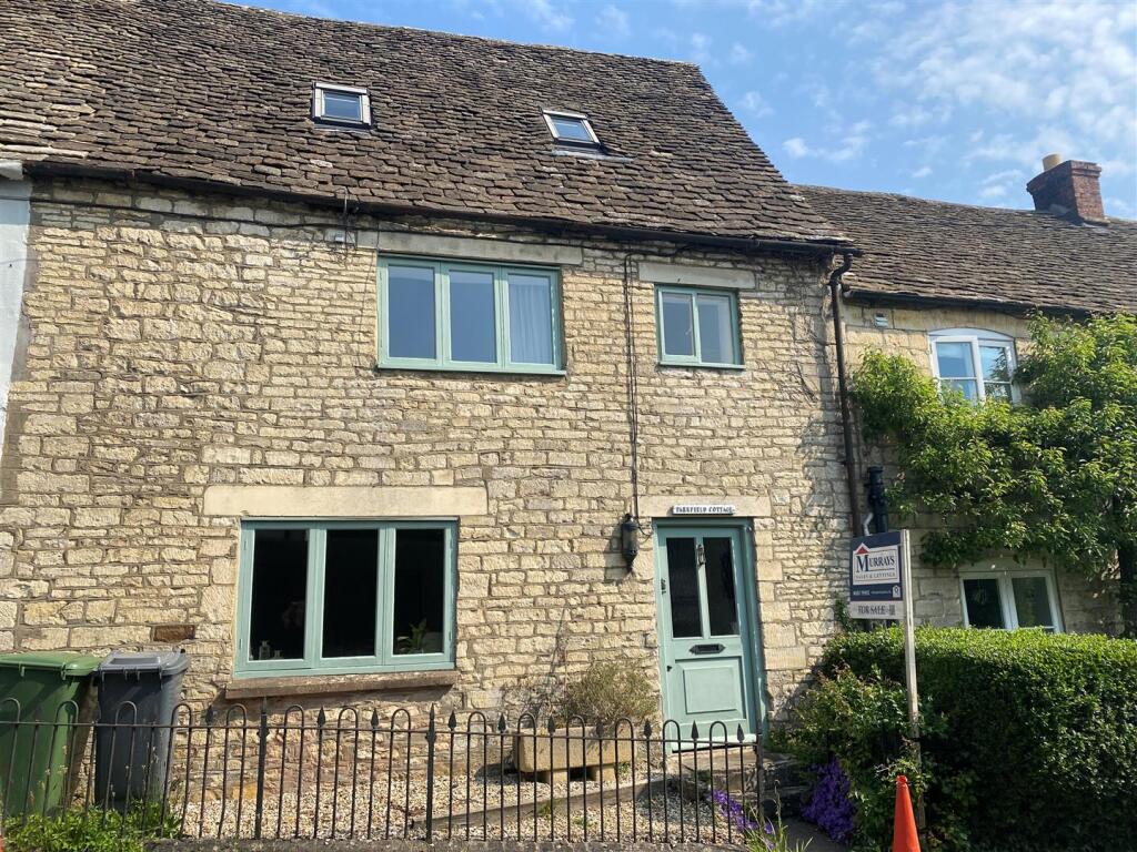 3 bedroom cottage for sale in Selsley Road, North Woodchester, Stroud, GL5