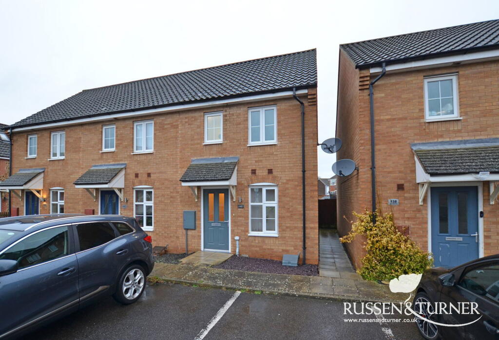 2 bedroom end of terrace house for sale in End of Terrace Home Close to ...