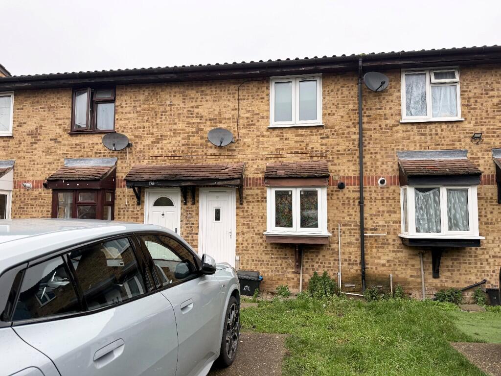 2 bedroom terraced house for sale in Overton Drive, Romford, London, RM6