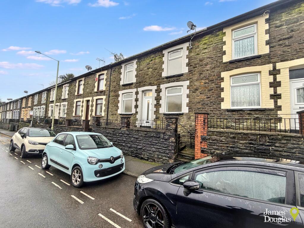 3 bedroom terraced house for sale in Oakland Terrace, Ferndale, , CF43