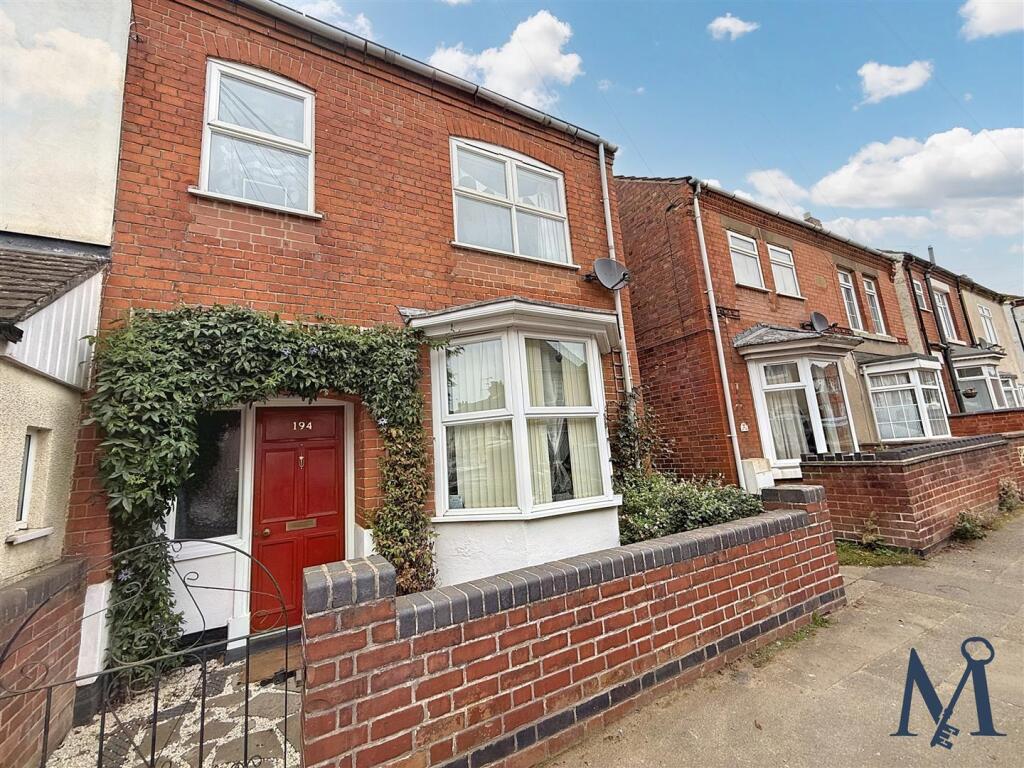 3 bedroom end of terrace house for sale in Highfield Street, Coalville ...