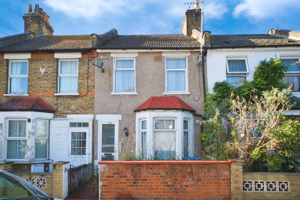 2 bedroom terraced house for sale in Eldon Road, London, N9