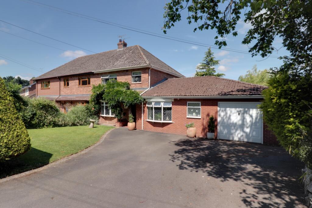 4 bedroom semi-detached house for sale in The Drive, Farringdon, Exeter ...