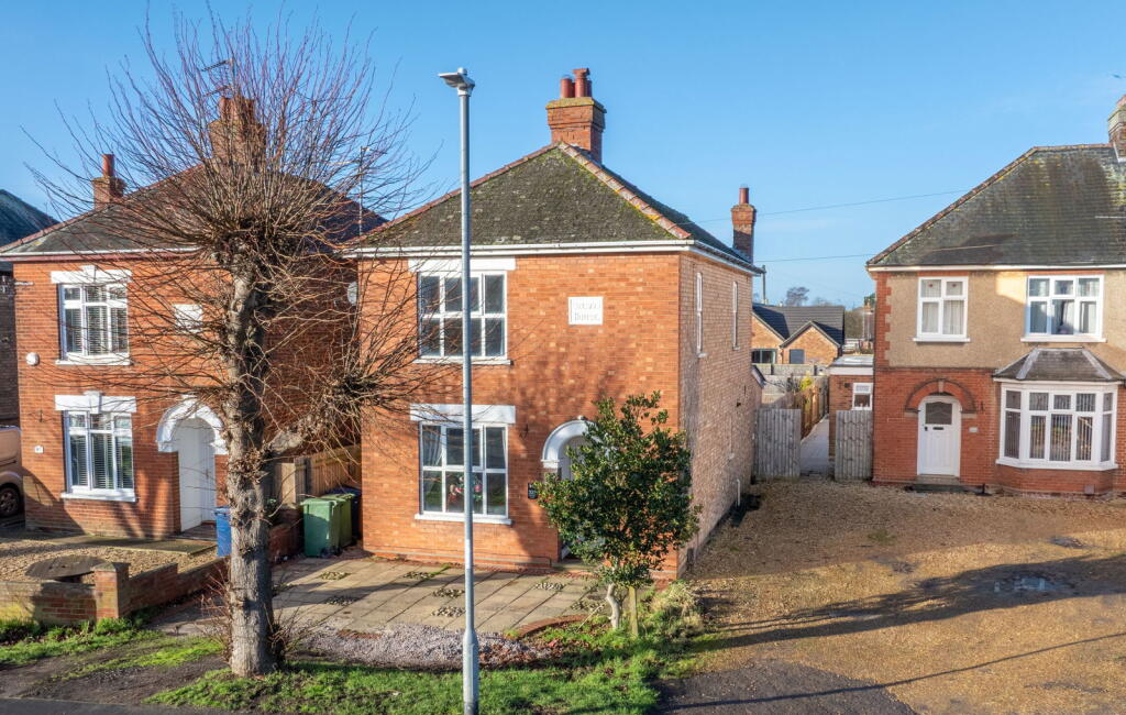 3 bedroom detached house for sale in Norwood Road, March, PE15 8JN, PE15