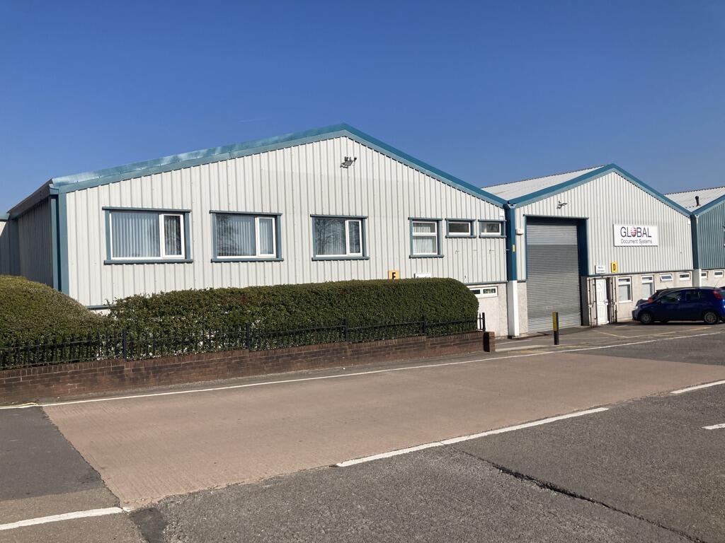 Light industrial facility to lease in Unit D, Trecenydd Business Park ...