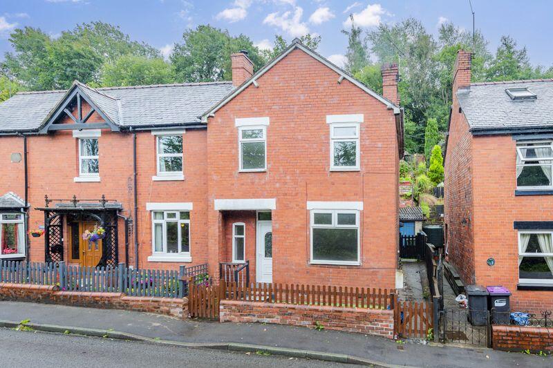2 bedroom semi-detached house for sale in Avondale, Chirk, LL14