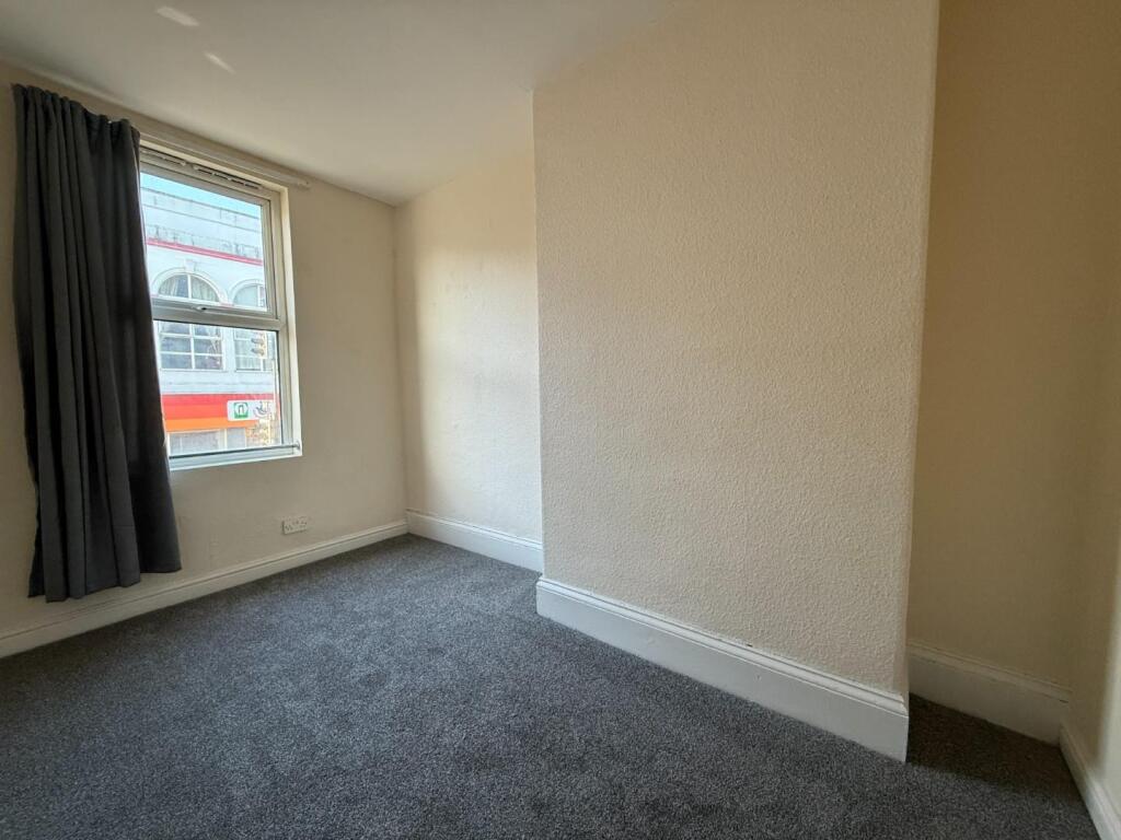 2 bedroom flat for rent in Flat 2, 173-175 London Road, Sheffield, S2