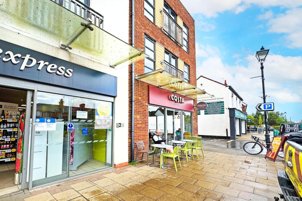 2 bedroom flat for rent in Station Road, Balsall Common, Coventry, West ...