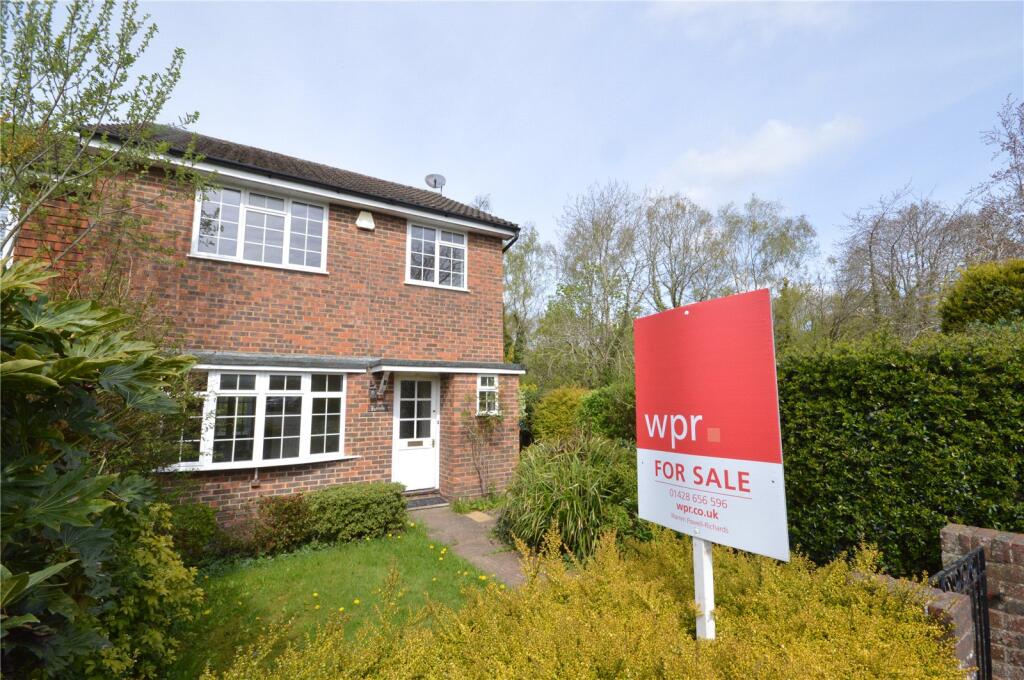 3 bedroom end of terrace house for sale in Tanners Lane, Haslemere ...