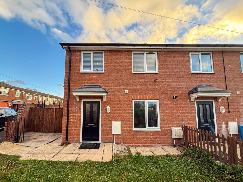 4 bedroom end of terrace house for sale in Great Mersey Street ...
