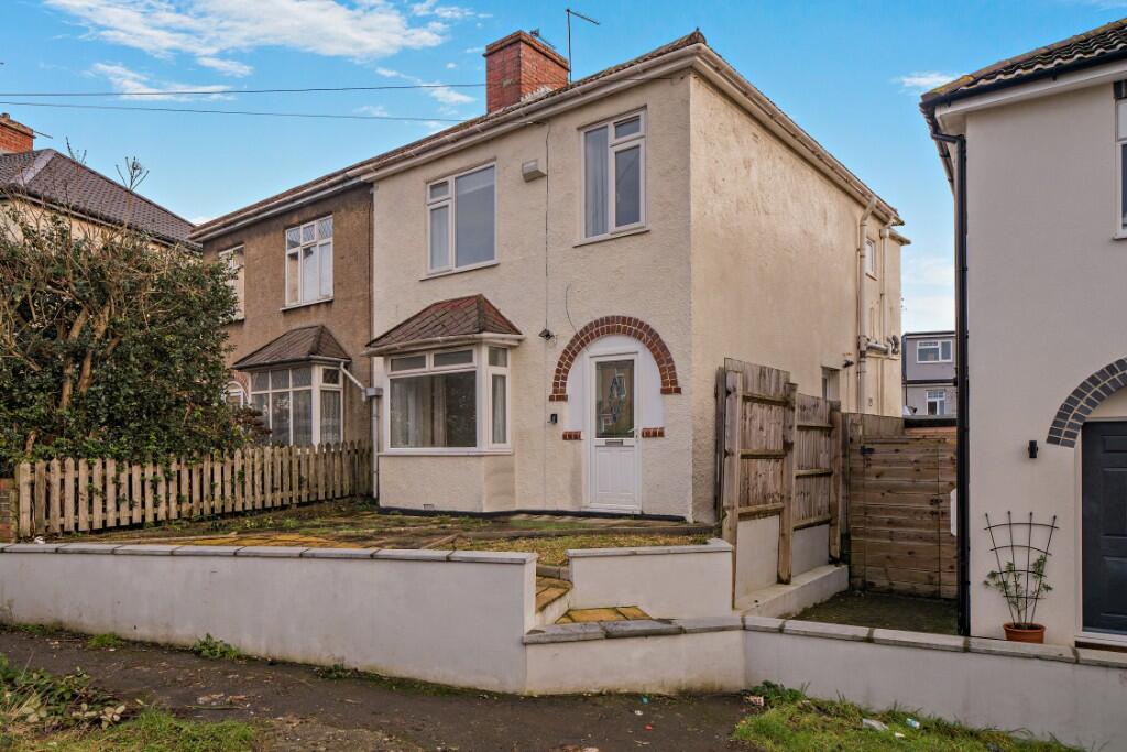 3 bedroom semi-detached house for sale in Park Place, Bristol, BS5