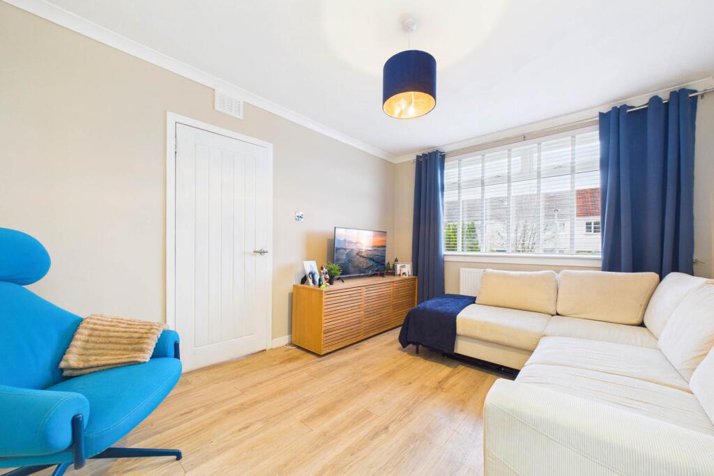4 bedroom terraced house for sale in Allanton Lea, Hamilton, ML3