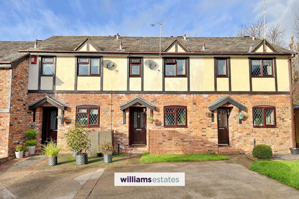 2 bedroom terraced house for sale in Cae Bryn, St. Asaph, LL17