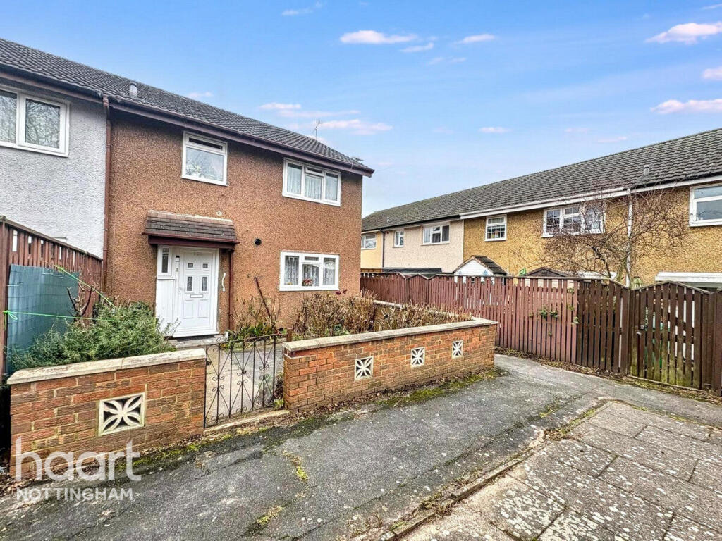 3 bedroom end of terrace house for sale in Abbotsford Drive, Nottingham ...