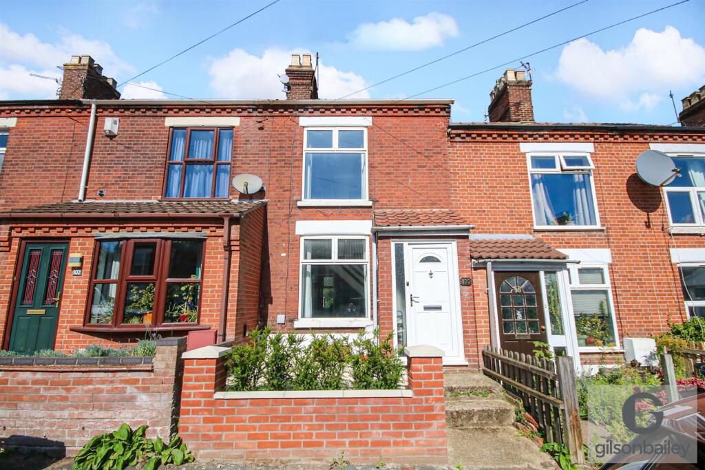 3 bedroom terraced house for sale in Eade Road, Norwich, NR3