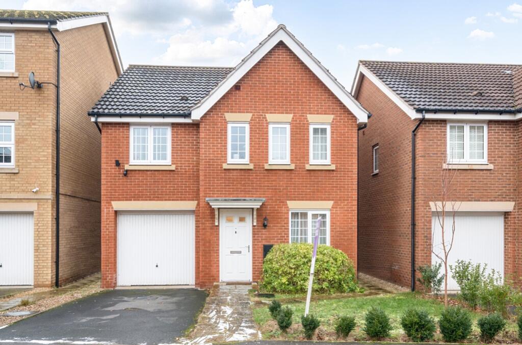 4 bedroom detached house for sale in Bradley Drive, Grantham ...