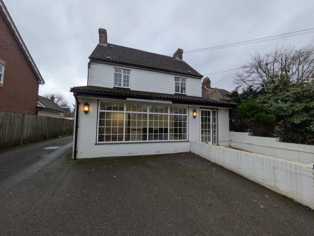 High street retail property to lease in Ivy Lodge, Portsmouth Road ...