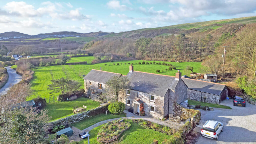 5 bedroom detached house for sale in Nanpean - Mid-Cornwall, PL26