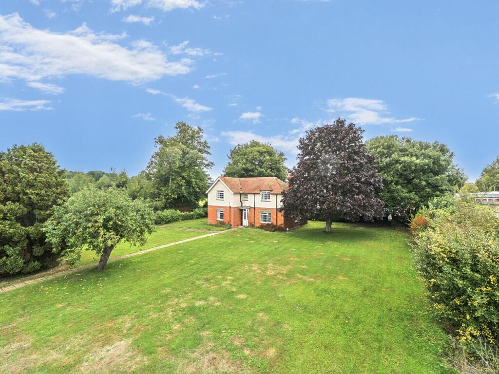 3 bedroom detached house for sale in Old Mill Lane, Marnhull ...