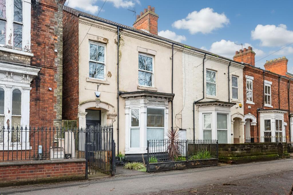 3 bedroom terraced house for sale in Boulevard, Hull, HU3