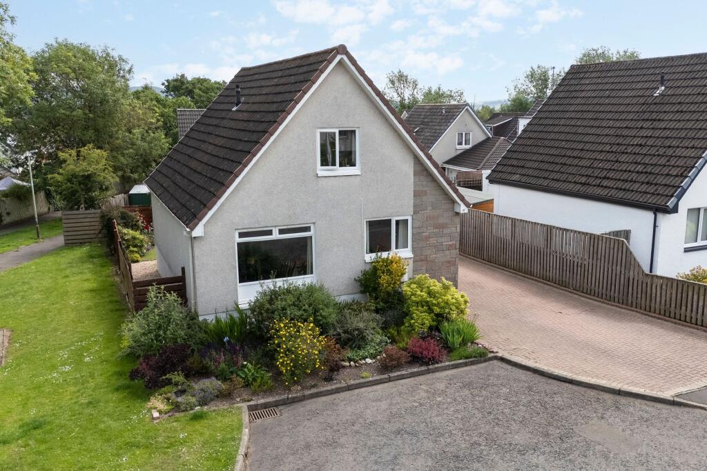 4 bedroom detached house for sale in 37 Buchan Drive, Perth, PH1 1NQ, PH1