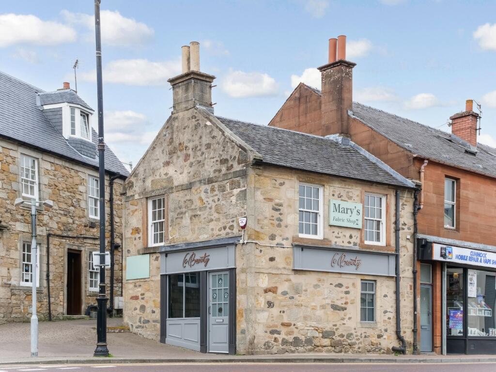 Commercial property for sale in Glaisnock St, East Ayrshire, Cumnock, KA18