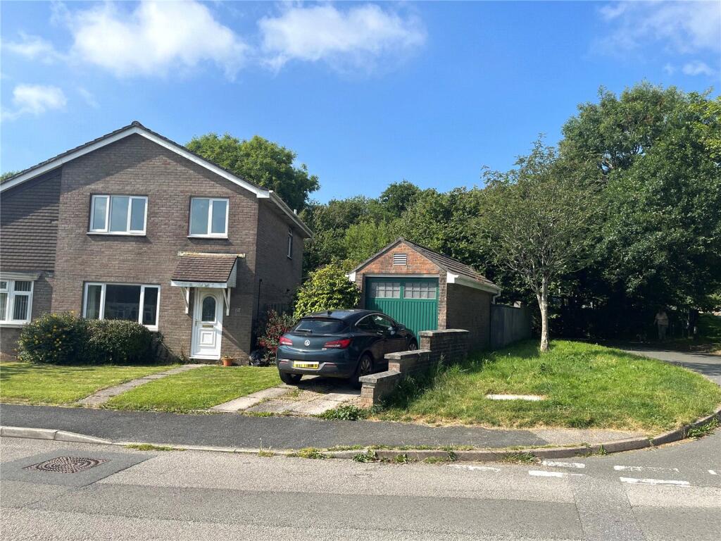 3 bedroom semi-detached house for sale in Wingfield, Bodmin, Cornwall, PL31