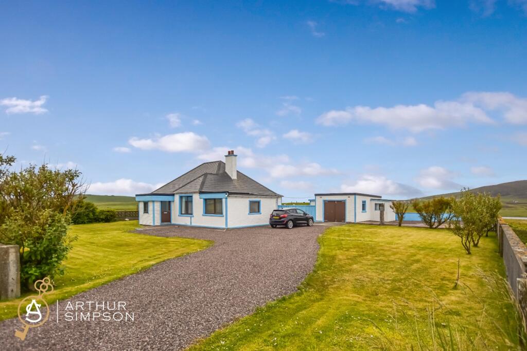 4 bedroom detached bungalow for sale in Waterbrough, Dunrossness ...