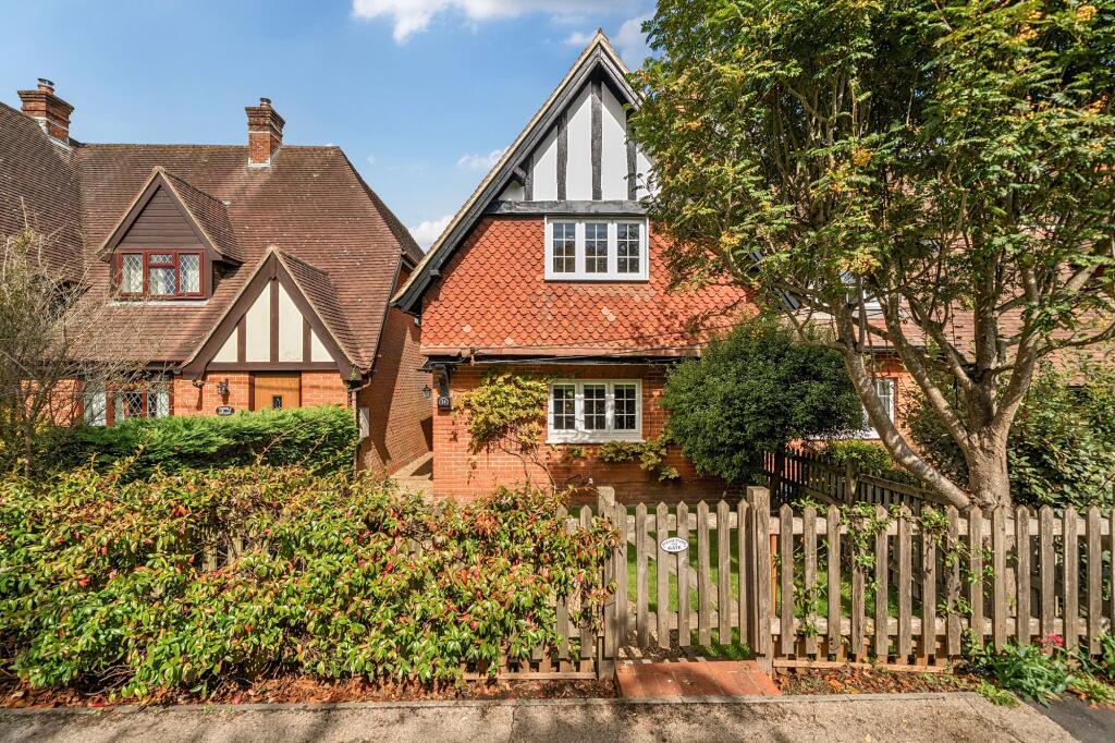 2 bedroom end of terrace house for sale in Andover Road, Micheldever ...