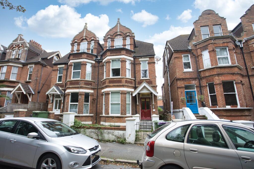 1 bedroom flat for sale in Broadmead Road, Folkestone, CT19