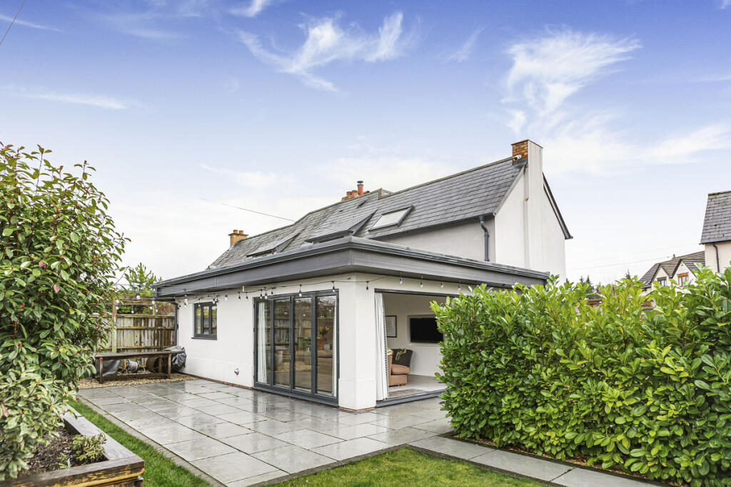 3 bedroom semi-detached house for sale in Wantage Road, Harwell, OX11