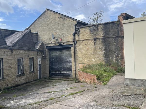 Light industrial facility to lease in Jute Shed, Dean Clough, Old Lane ...