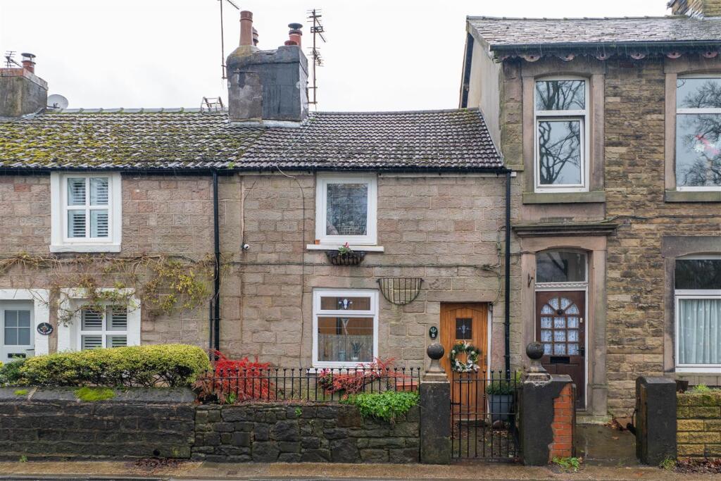 2 bedroom terraced house for sale in Chorley Road, Withnell, Chorley, PR6