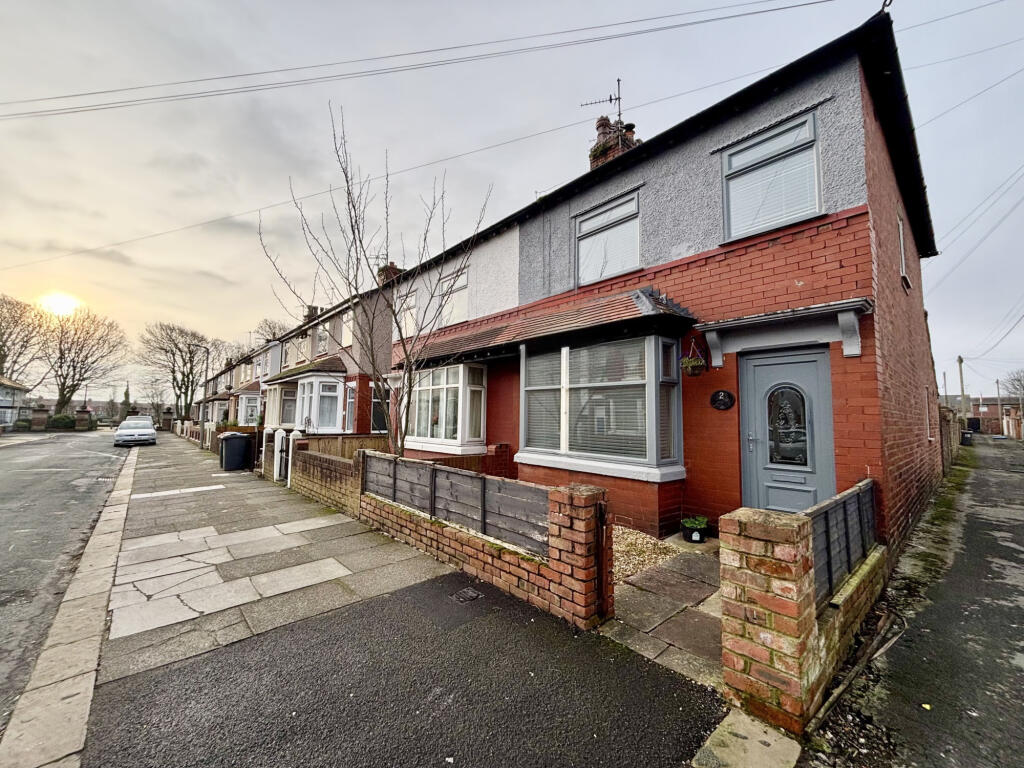 3 bedroom semi-detached house for sale in Wolsley Road, Fleetwood, FY7