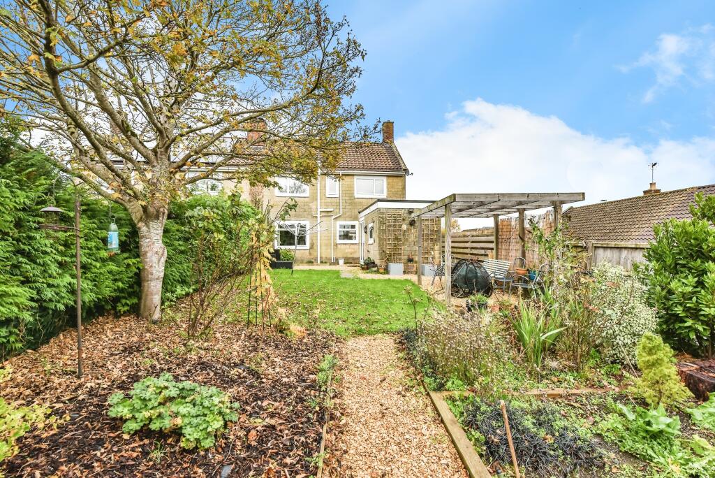 3 bedroom semi-detached house for sale in New Road, Bradford-on-Avon, BA15