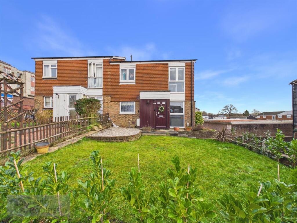 3 bedroom semi-detached house for sale in Downland Drive, Southgate ...