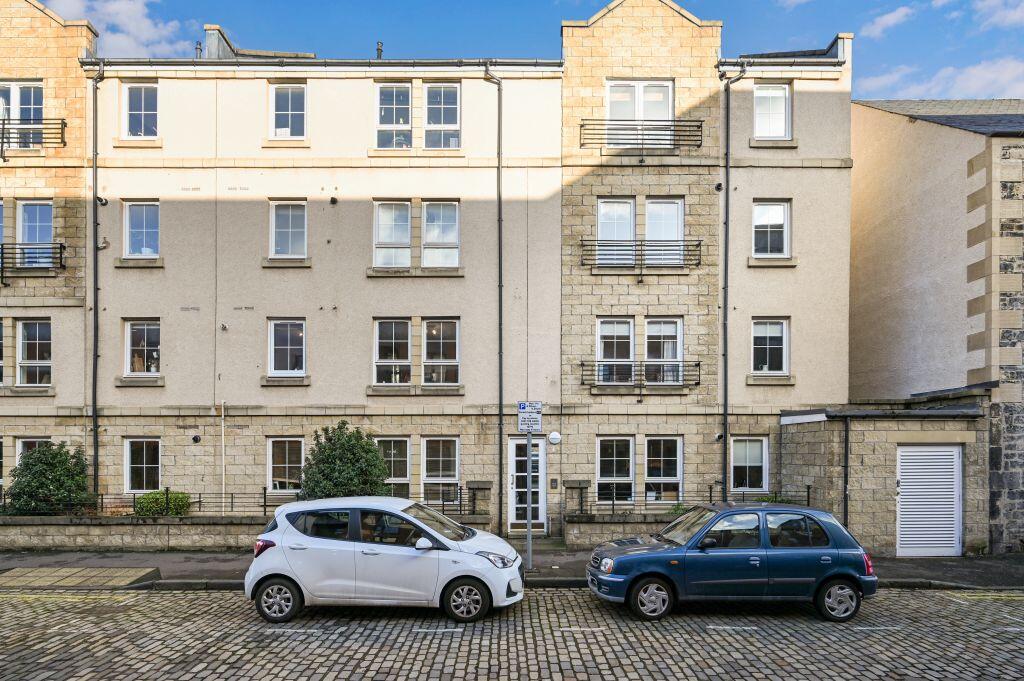 2 bedroom ground floor flat for sale in 11/1 Mitchell Street, Leith ...