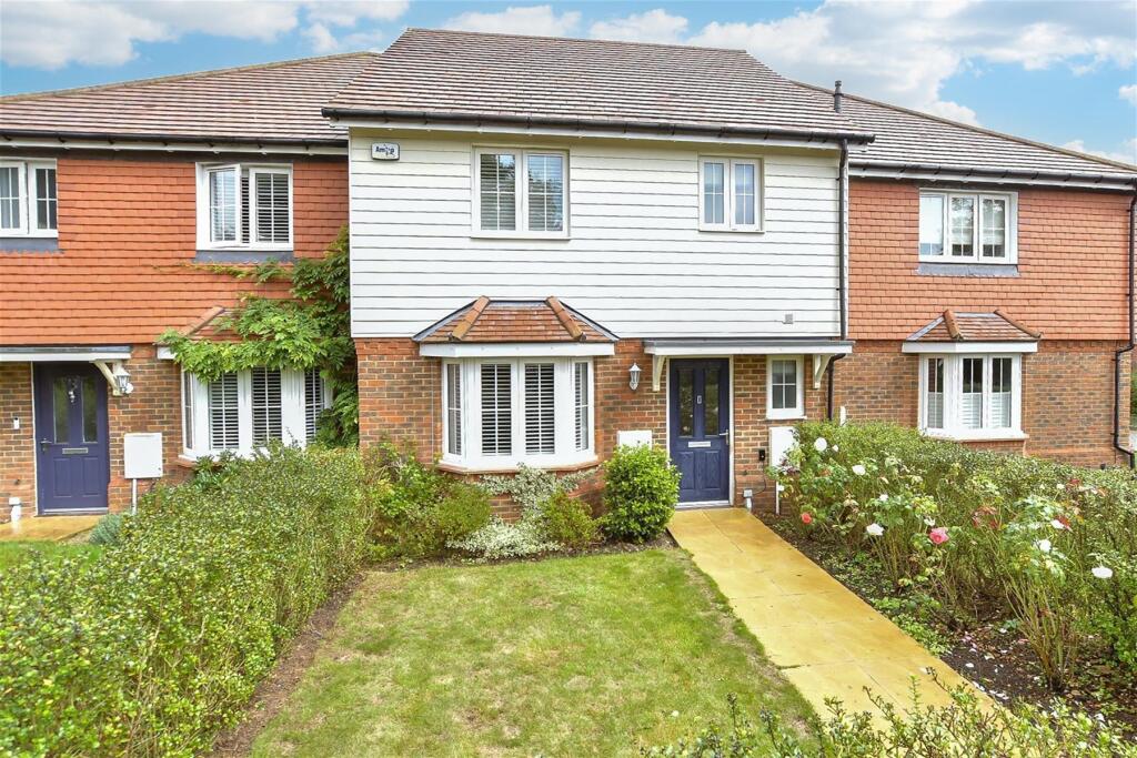 3 bedroom terraced house for sale in The Weavers, Headcorn, Ashford ...