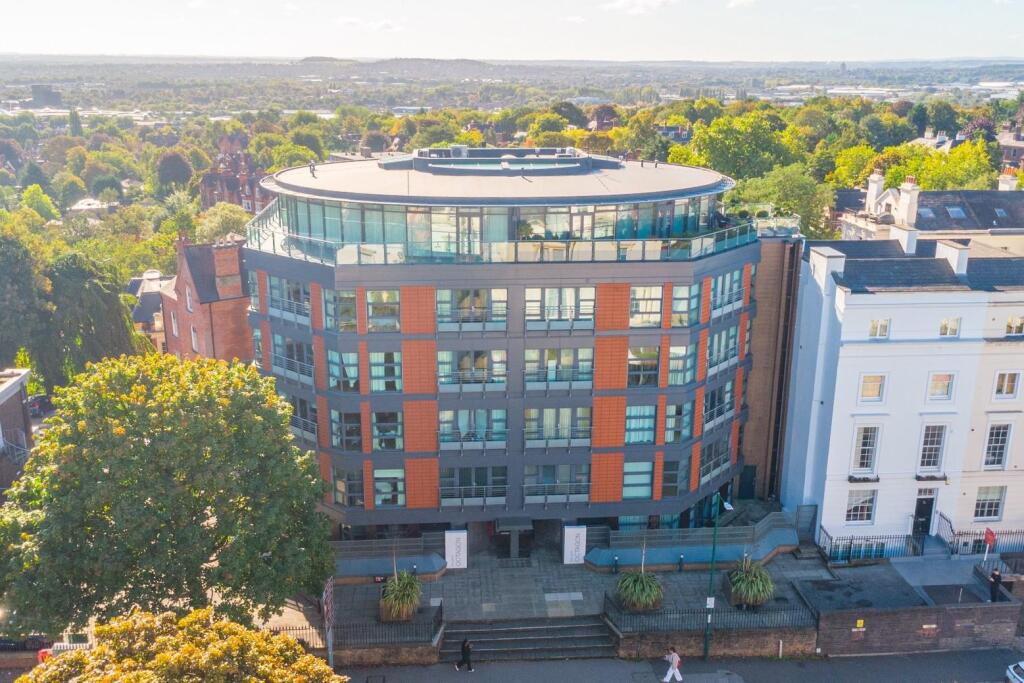 2 bedroom apartment for sale in Western Terrace, The Park, NG7