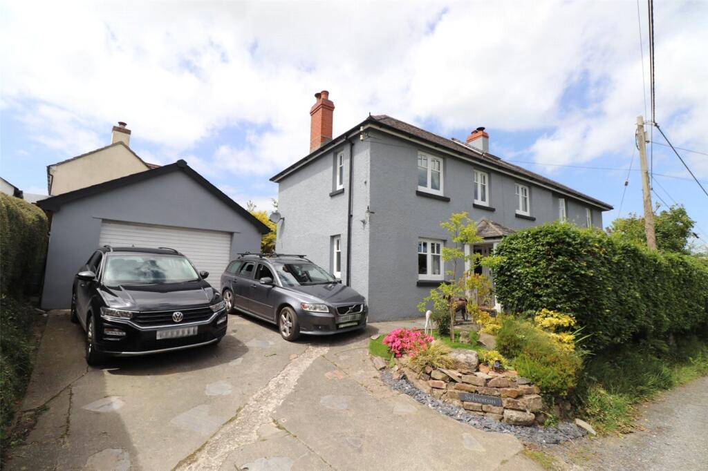4 bedroom detached house for sale in Chilsworthy, Holsworthy, Devon, EX22