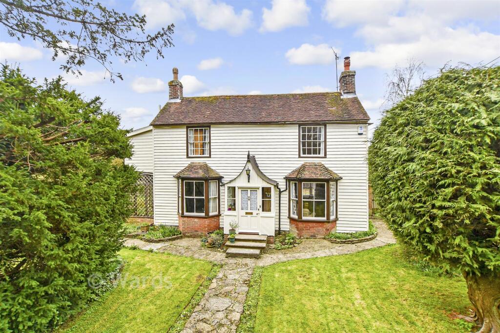 4 bedroom detached house for sale in Mill Bank, Headcorn, Ashford, Kent ...