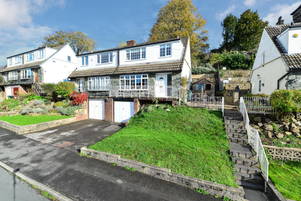 3 bedroom semi-detached house for sale in Hall Bank Drive, Bingley ...