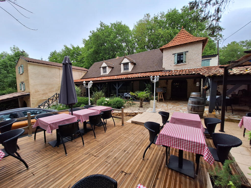 10 bedroom house for sale in Villefranche Du Perigord, Dordogne, 24550 ...
