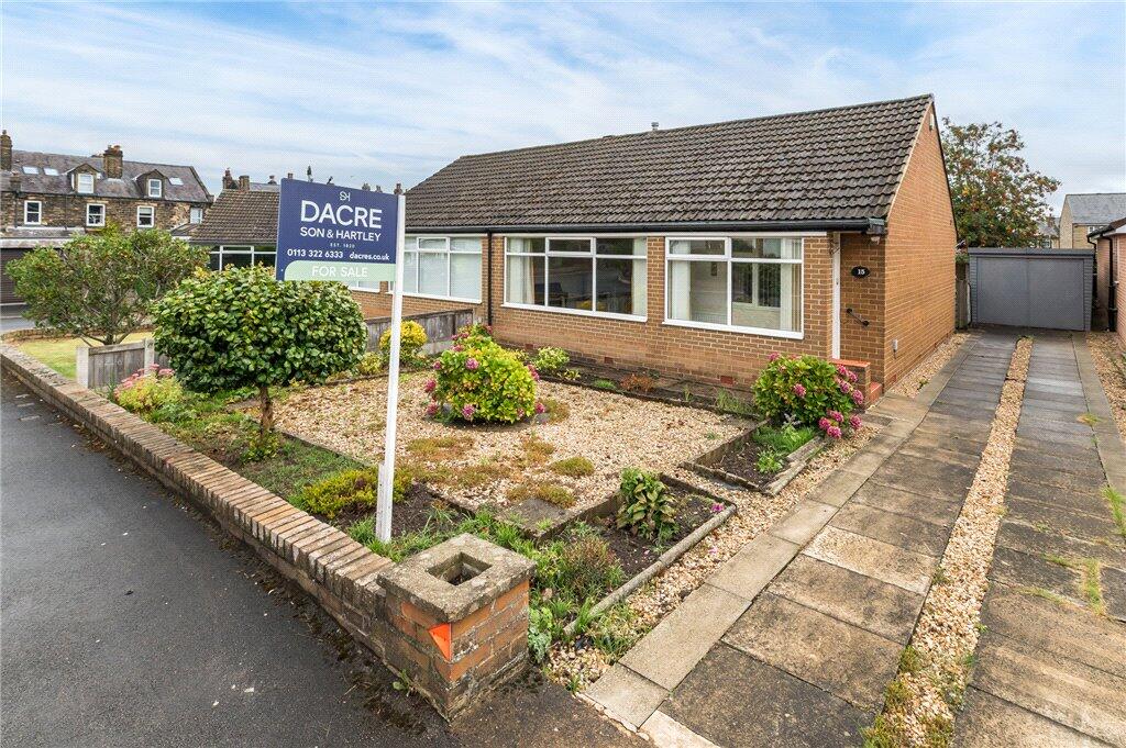 2 bedroom bungalow for sale in St. Andrews Grove, Morley, Leeds, West ...