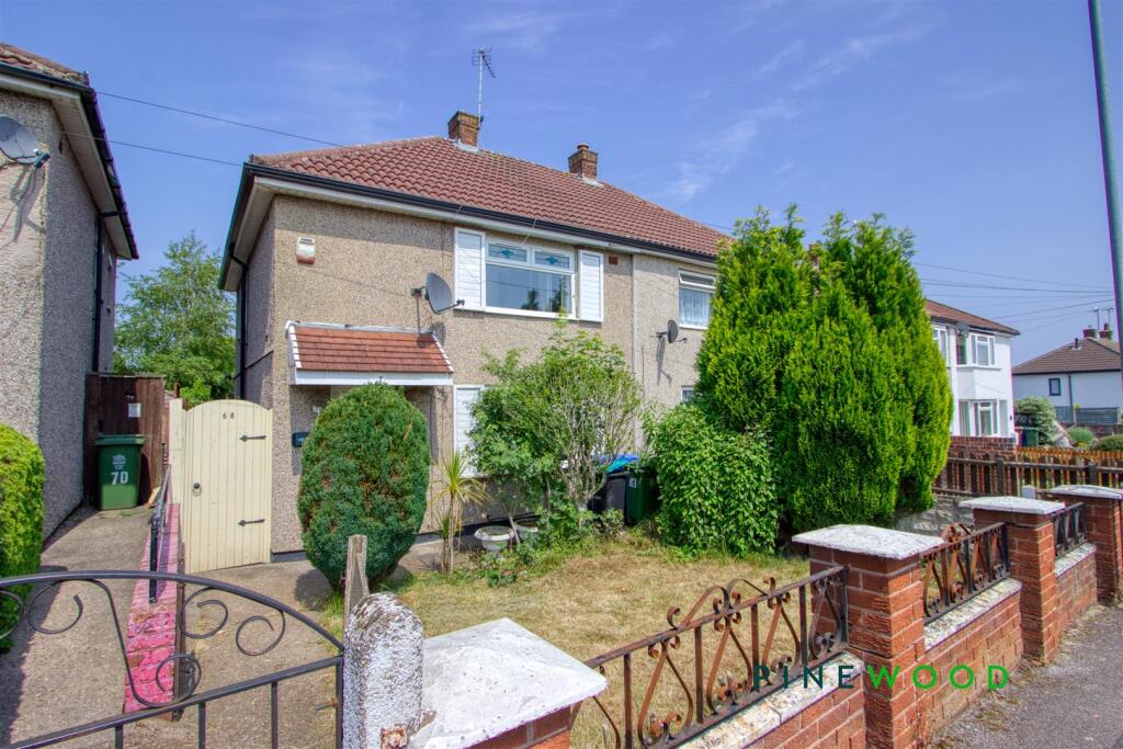 2 bedroom semi-detached house for sale in Armstrong Road, Mansfield, NG19