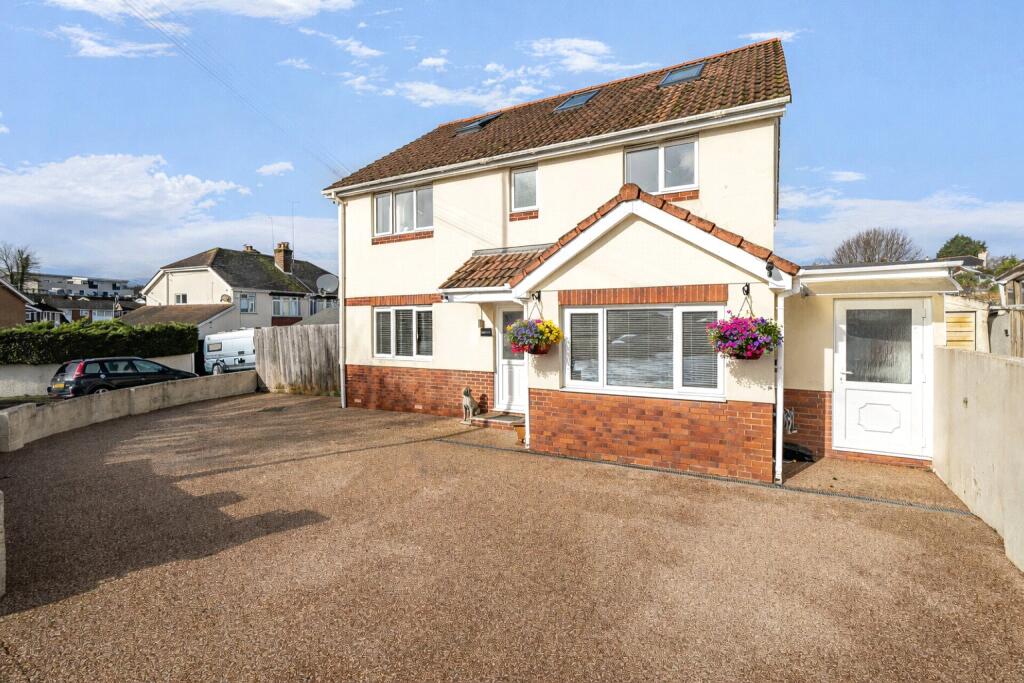 5 bedroom detached house for sale in Barnhill Road, Kingskerswell ...