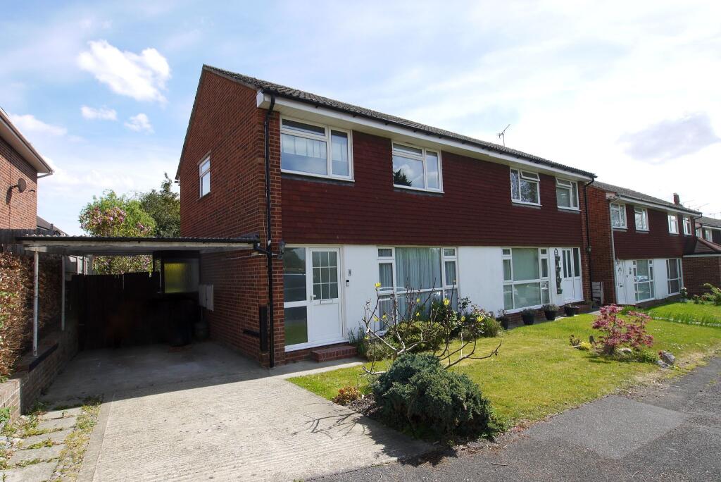 3 bedroom semi-detached house for sale in Brookfield, Kemsing, TN15